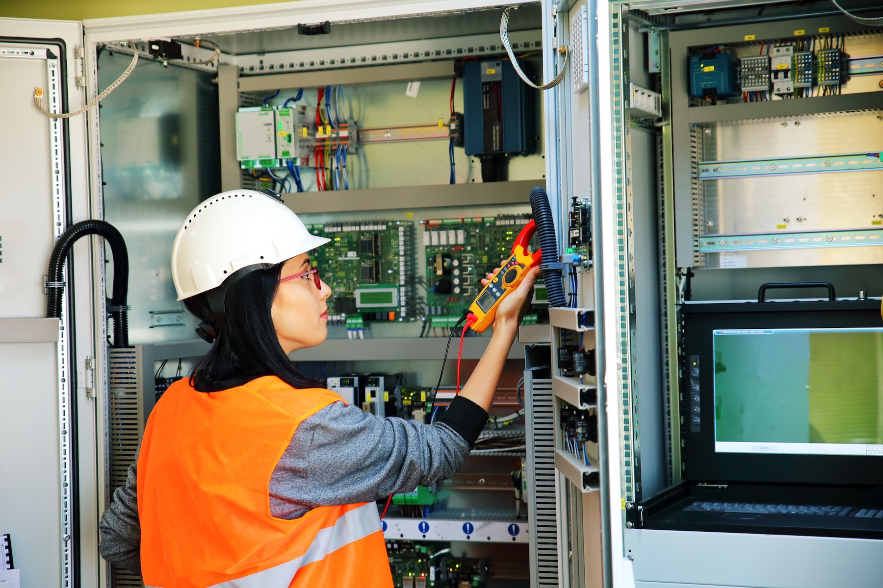 TRAINING ONLINE POWER DISTRIBUTION ENGINEERING